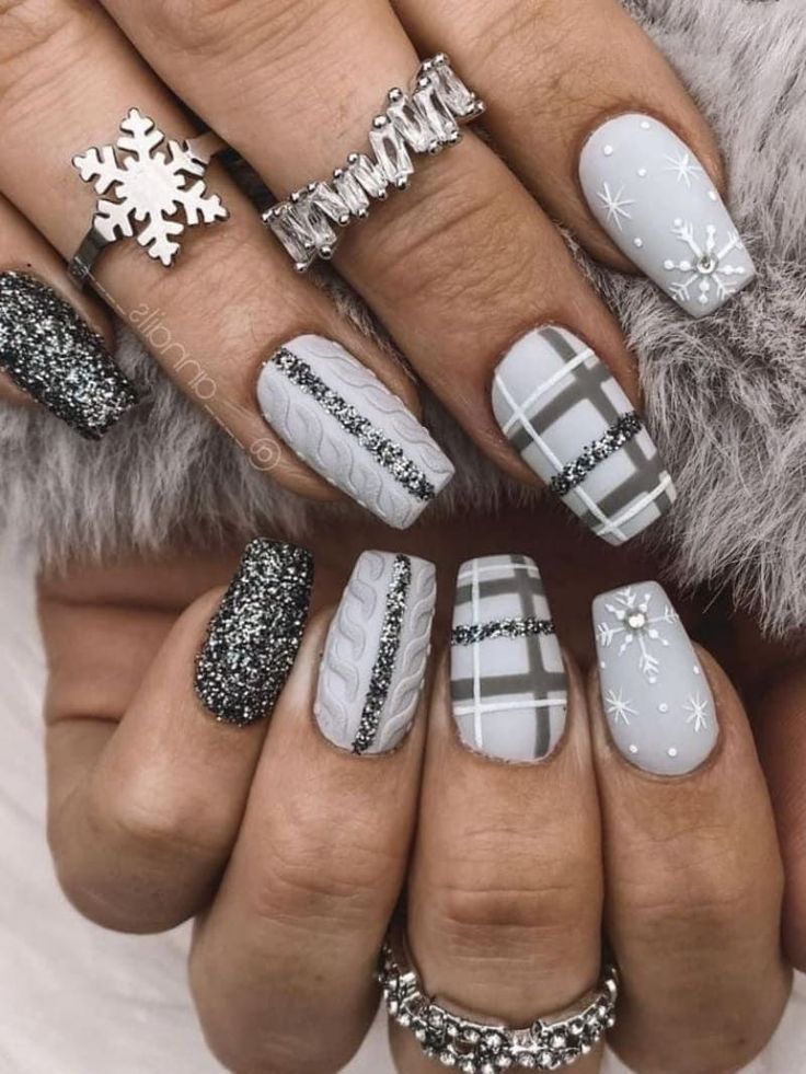 Top 28 grey winter nail designs you must try this year